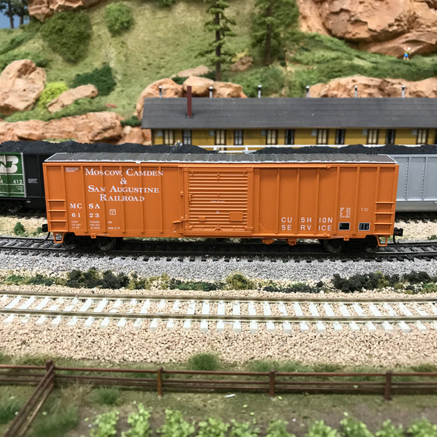 HO Scale Box Cars