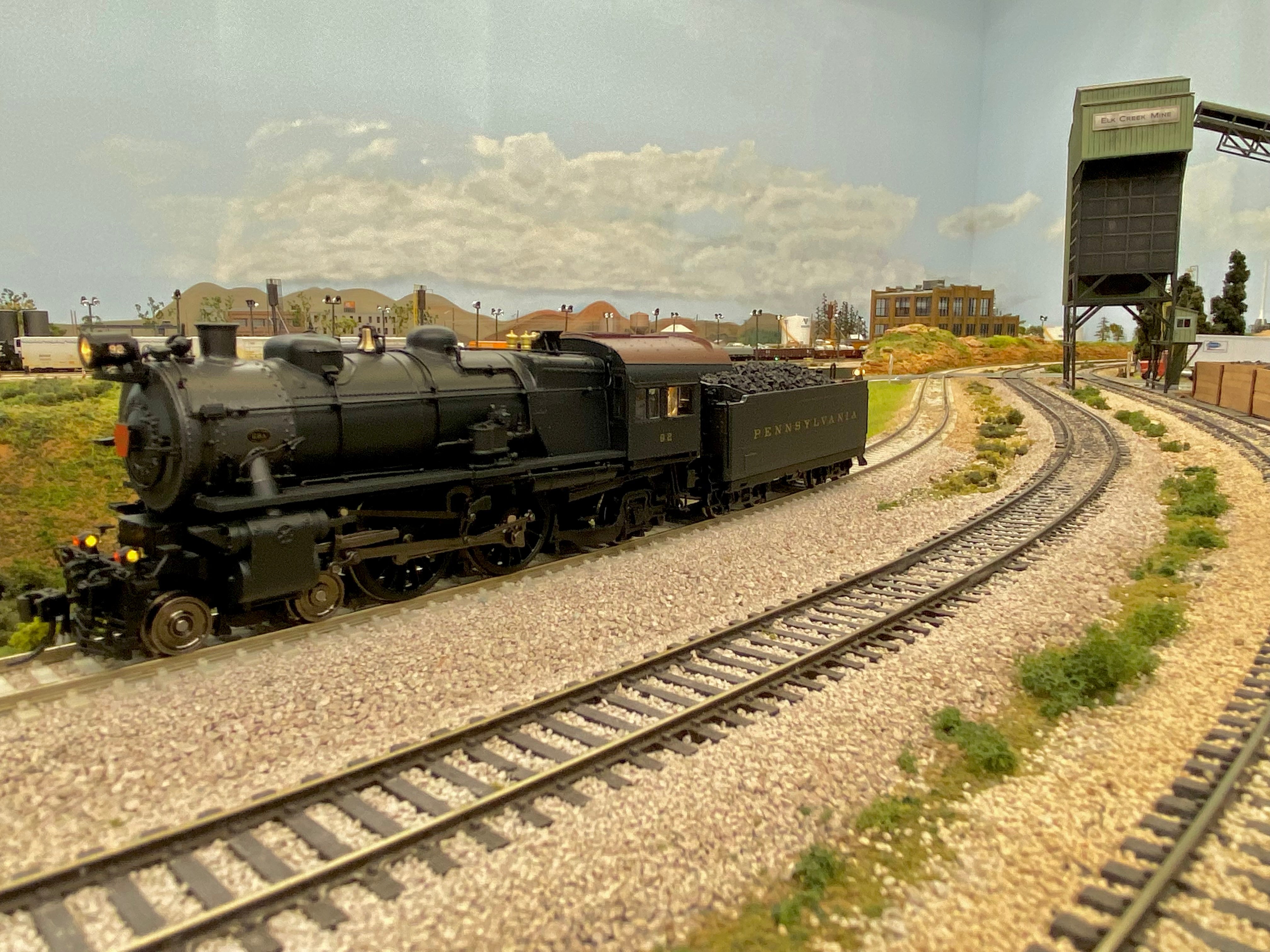 Broadway Limited Ho Scale E6 4-4-2 – RJ's Trains